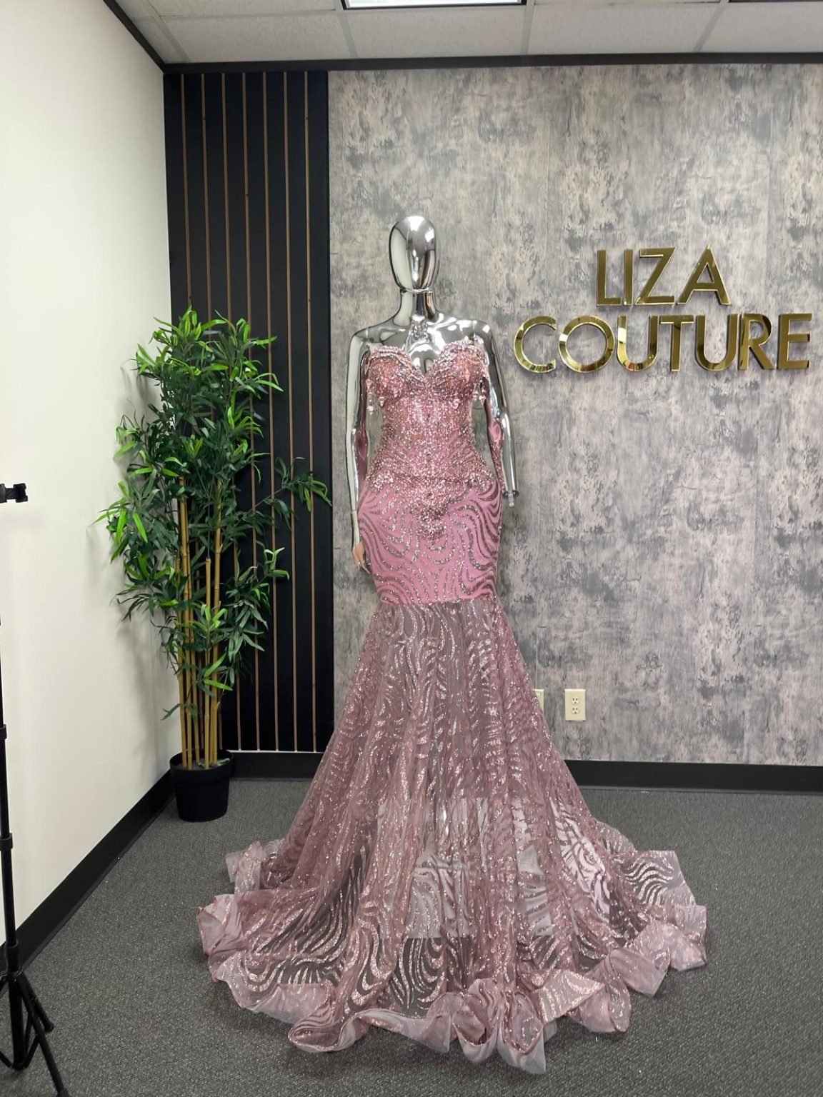 Lush pink dress – Liza Couture